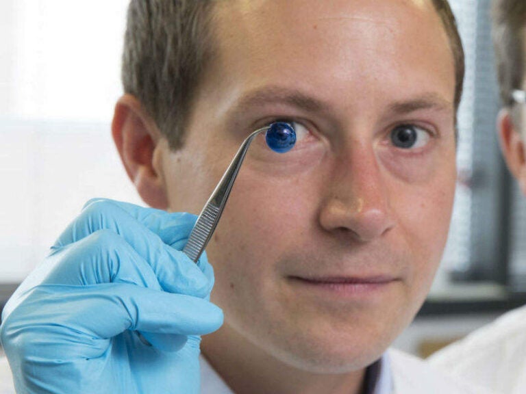 UK scientists first to 3D-print human corneas - Medical Device Network