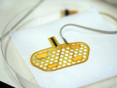 Wearable sensor sticker swallowing device could help enhance treatments