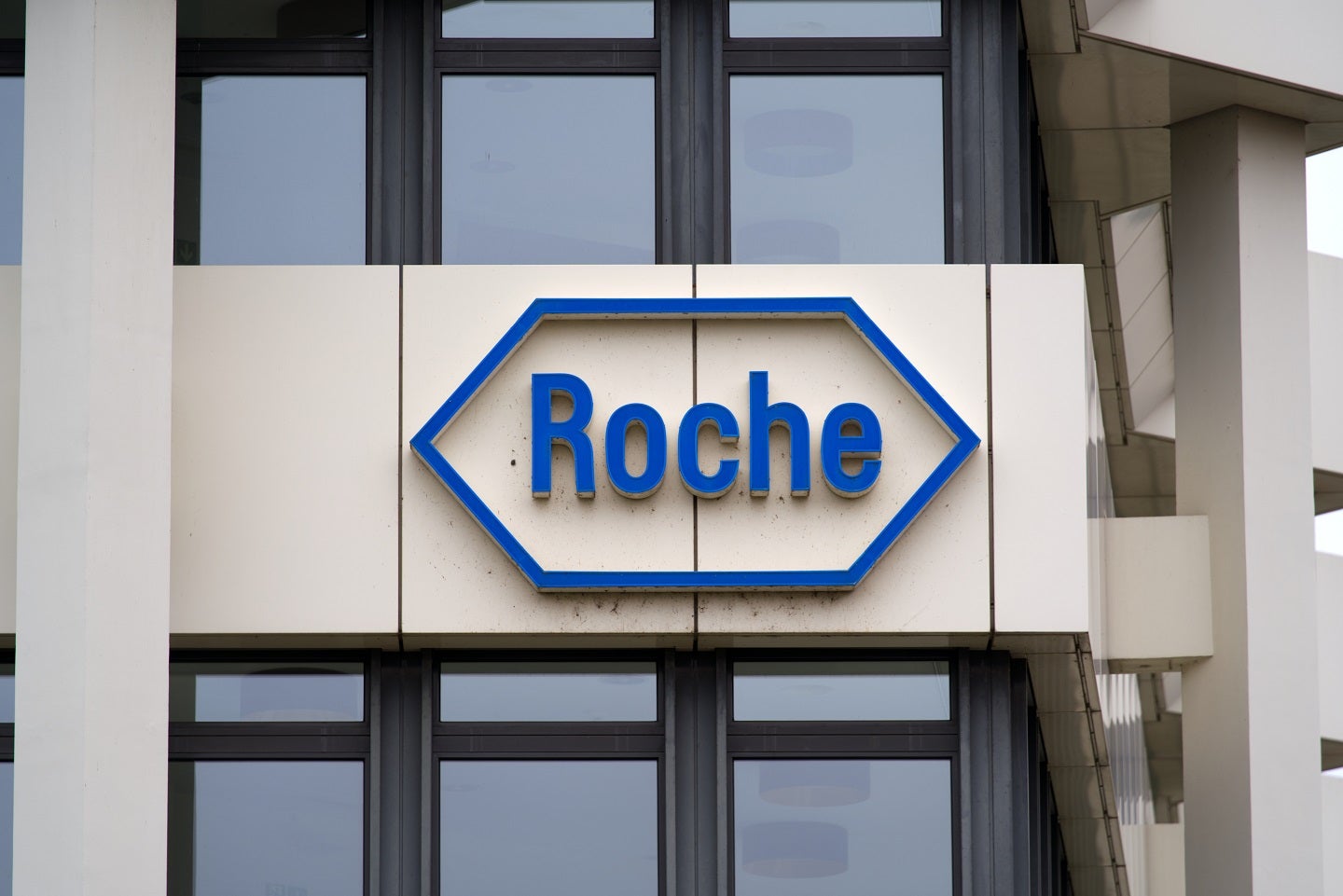 Roche's STI assay panels gain FDA 510(k) clearance, CLIA waiver