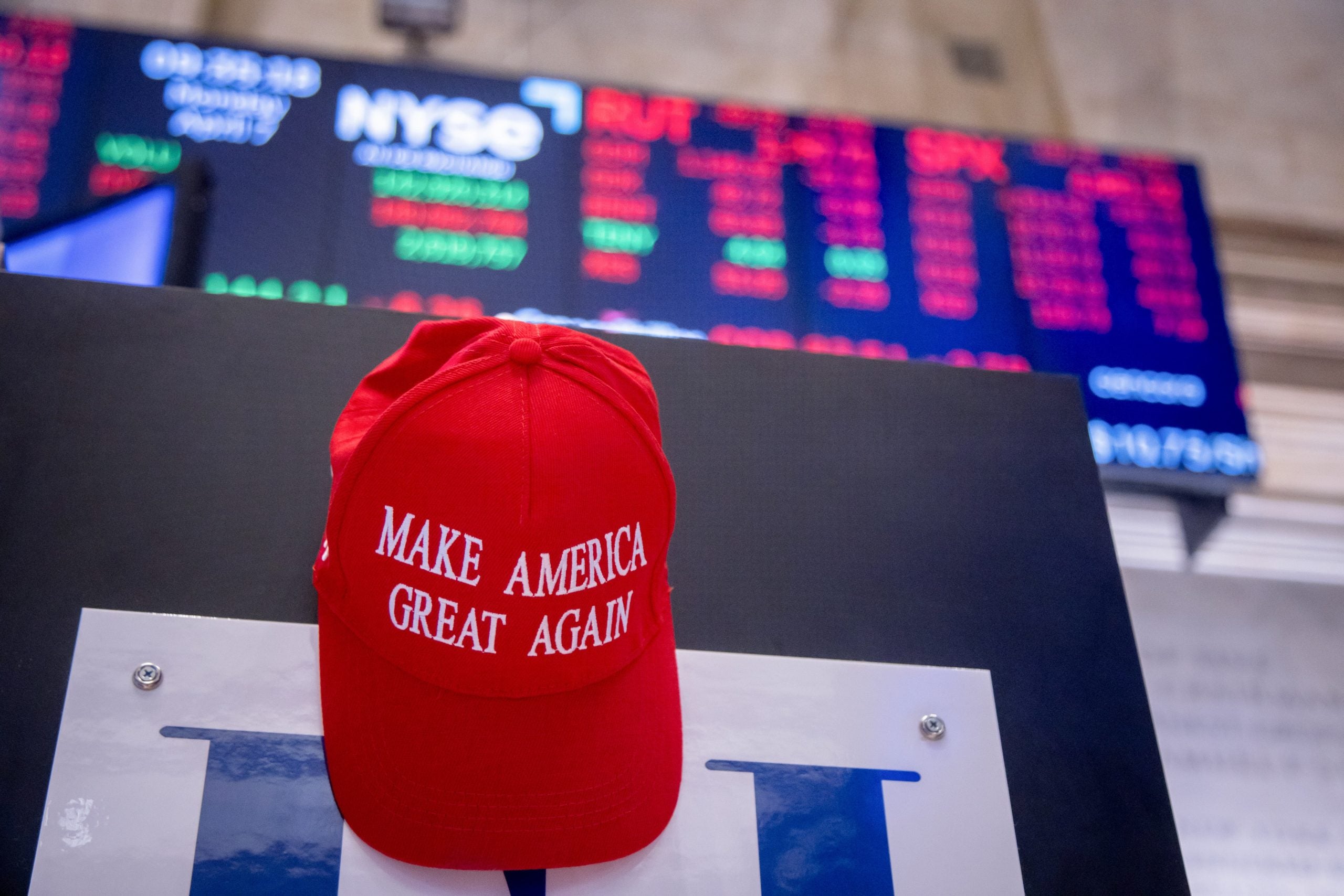 Medtech stocks continue to slide as China hits back at Trump tariffs ...